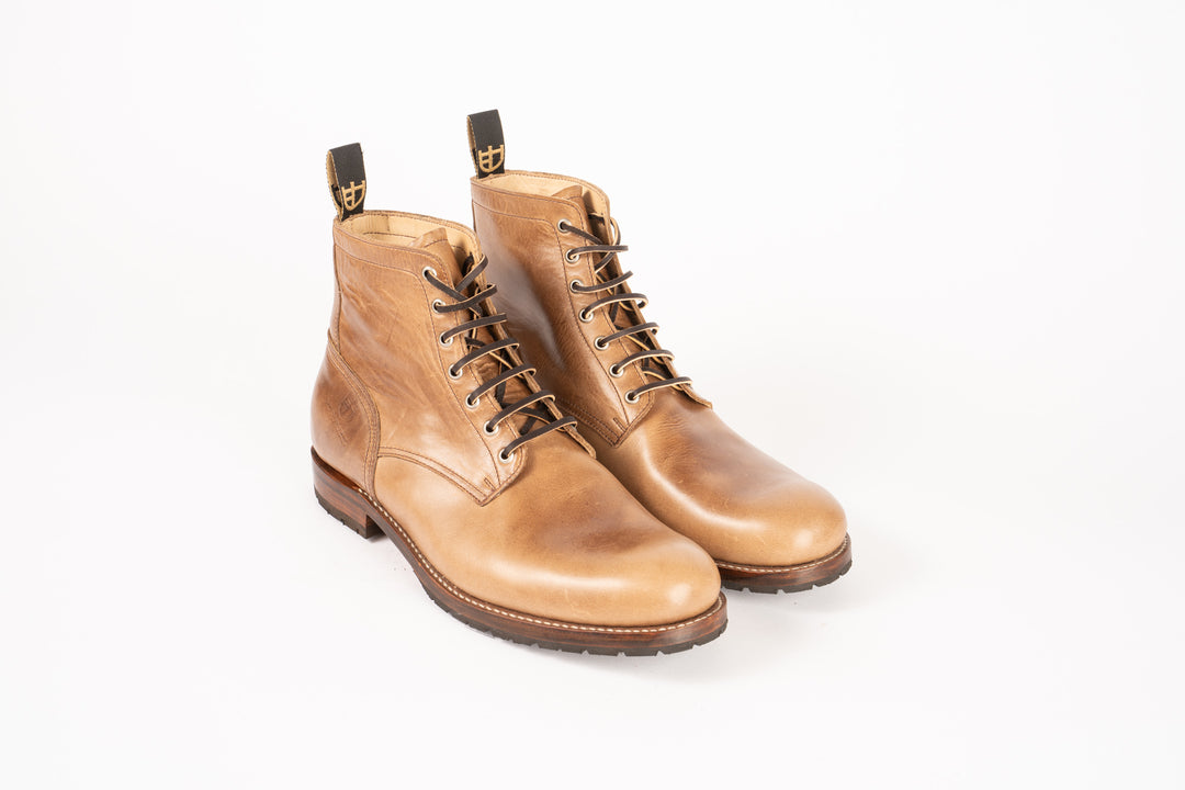 Russell Boot - Natural Chromexcel | HD Russell – HD Russell Boots & Shoes